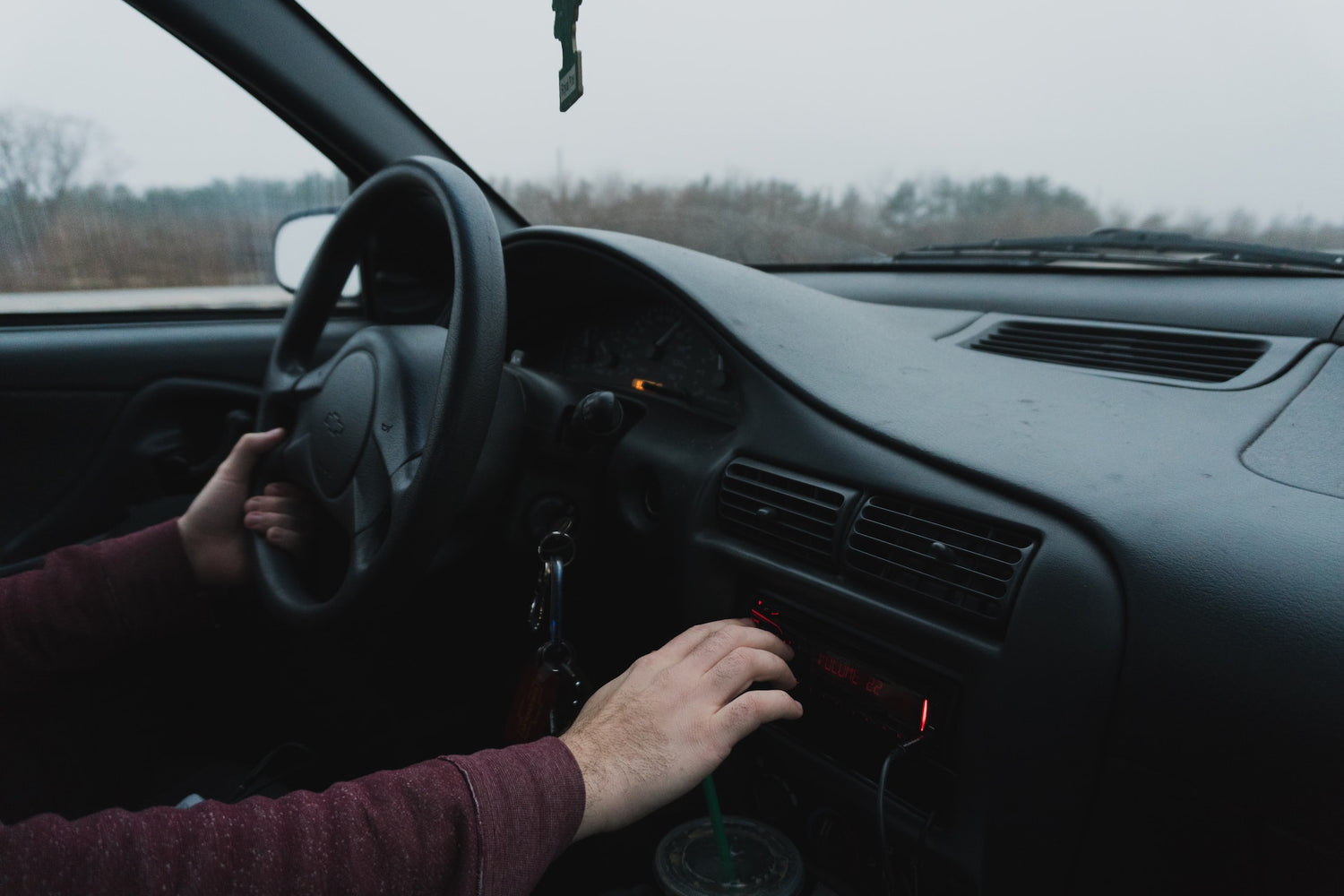 8 Tips on How to Stay Awake While Driving – Ethan's